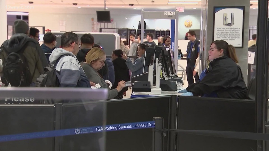 Snow and ice storms ensnarl travels in northeast, causing cancelations ...