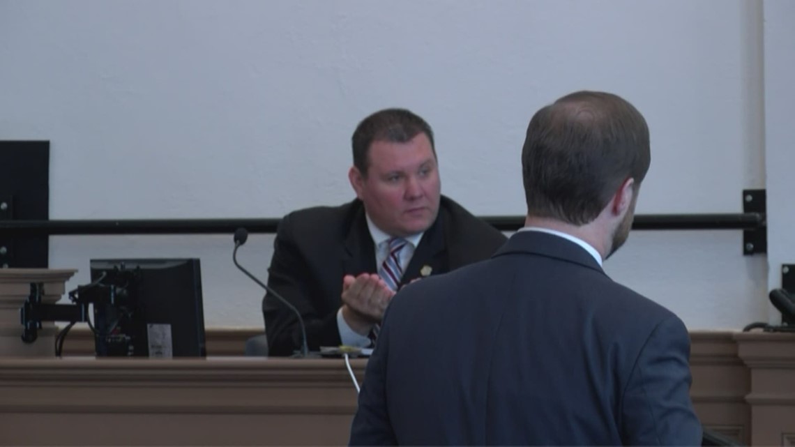 Bo Dukes/Tara Grinstead trial | GBI agent watches Dukes' interview ...