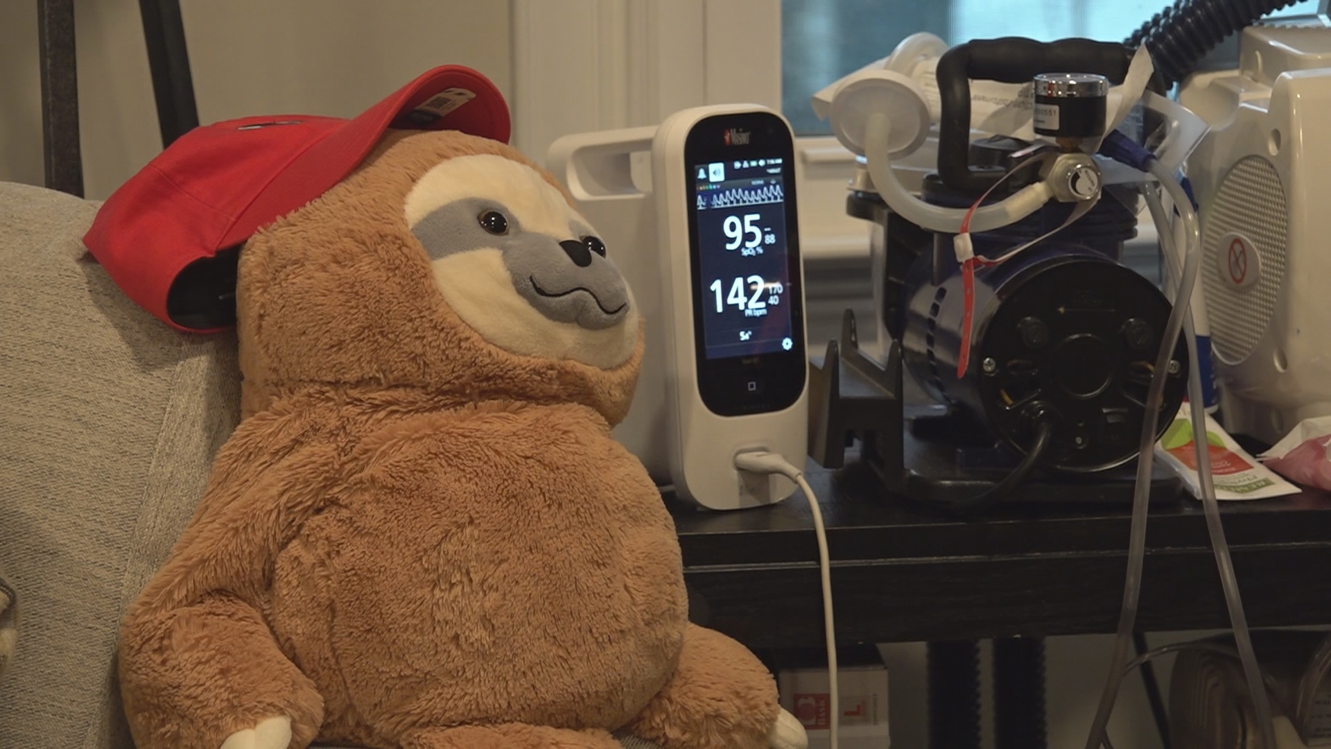 Macon hospital workers find themselves on the other side of care after ...