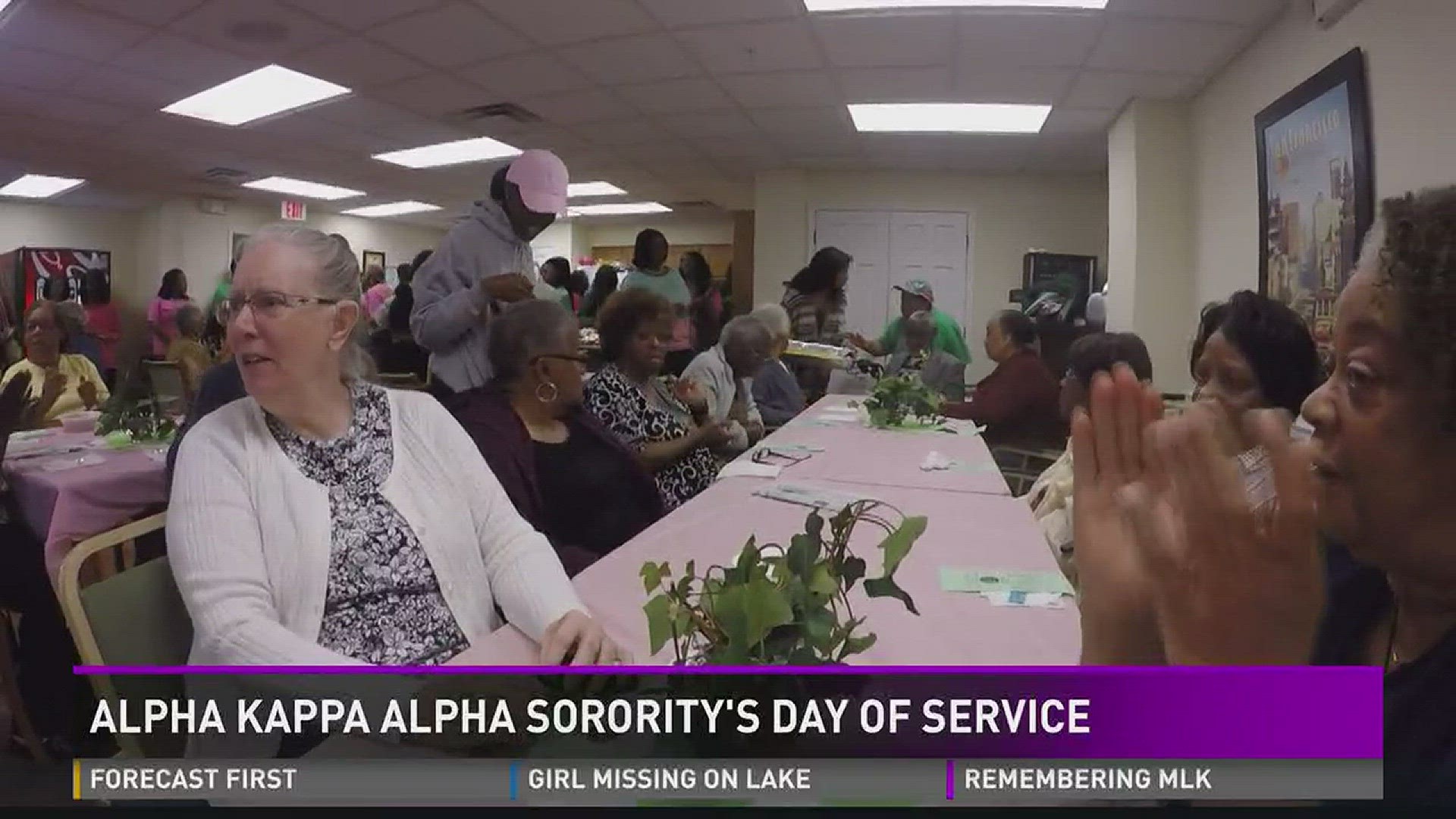 Alpha Kappa Alphas spend their MLK Day doing community service | 13wmaz.com