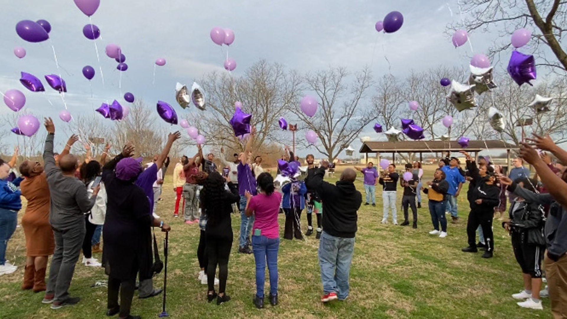 Former Peach County students honor classmate that was killed | 13wmaz.com