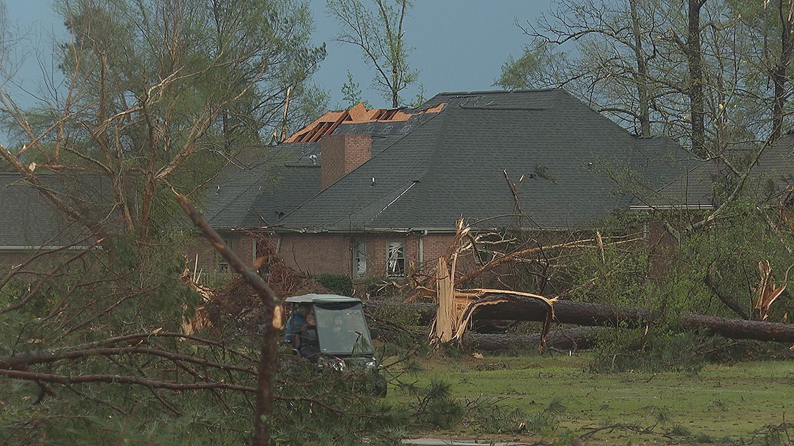 Houston County neighborhood suffers damage during severe storm | 13wmaz.com