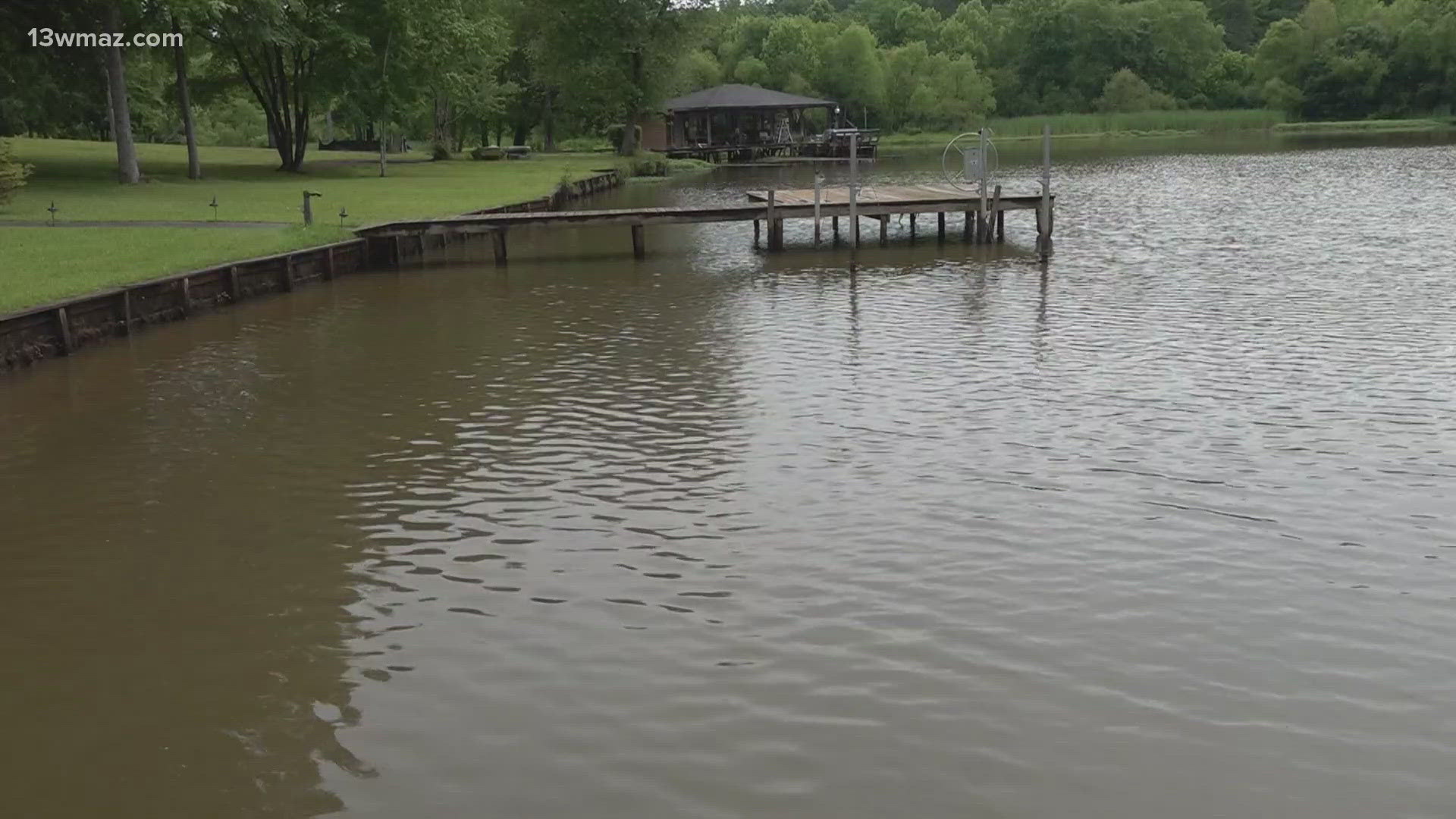 Residents who live near Lake Sinclair express frustations behind silt ...