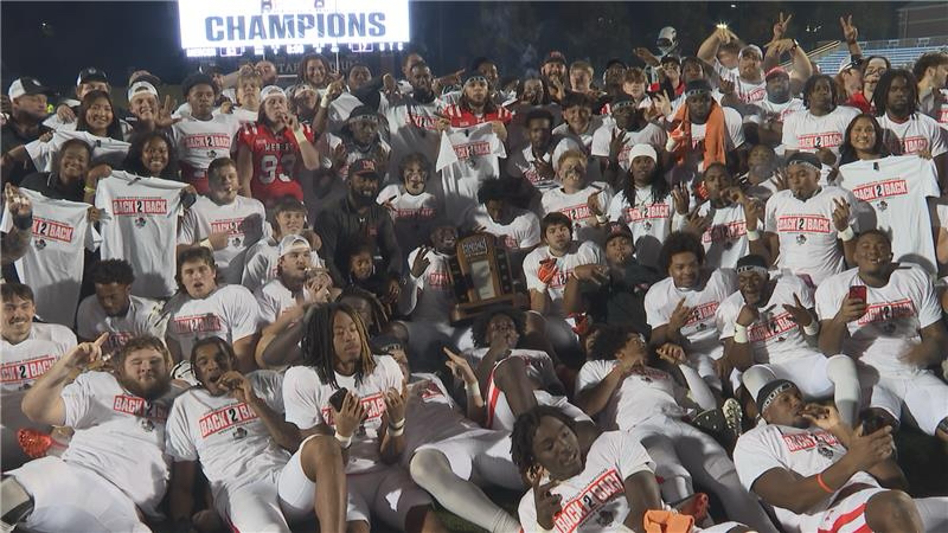 Mercer football wins back-to-back SoCon titles, finishes undefeated in ...