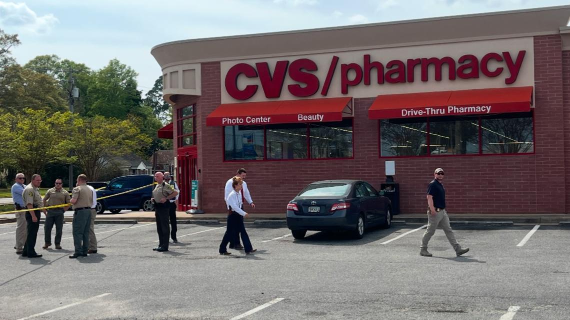 Monroe County deputy shoots suspect at Forsyth CVS while serving ...
