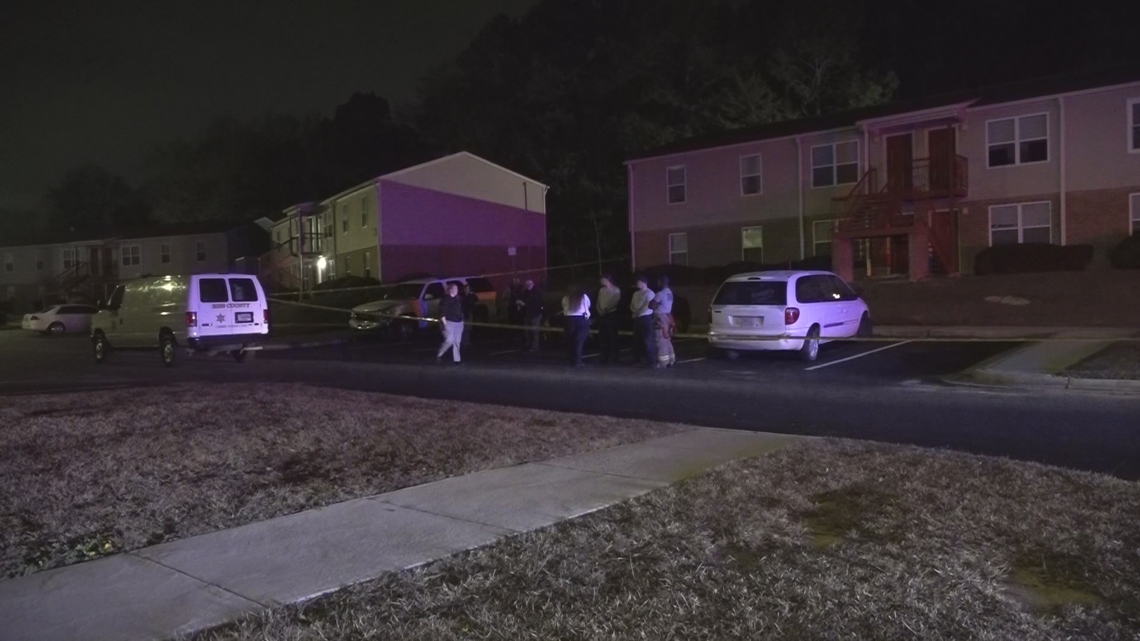 15-year-old charged with shooting 25-year-old in East Macon on Monday ...