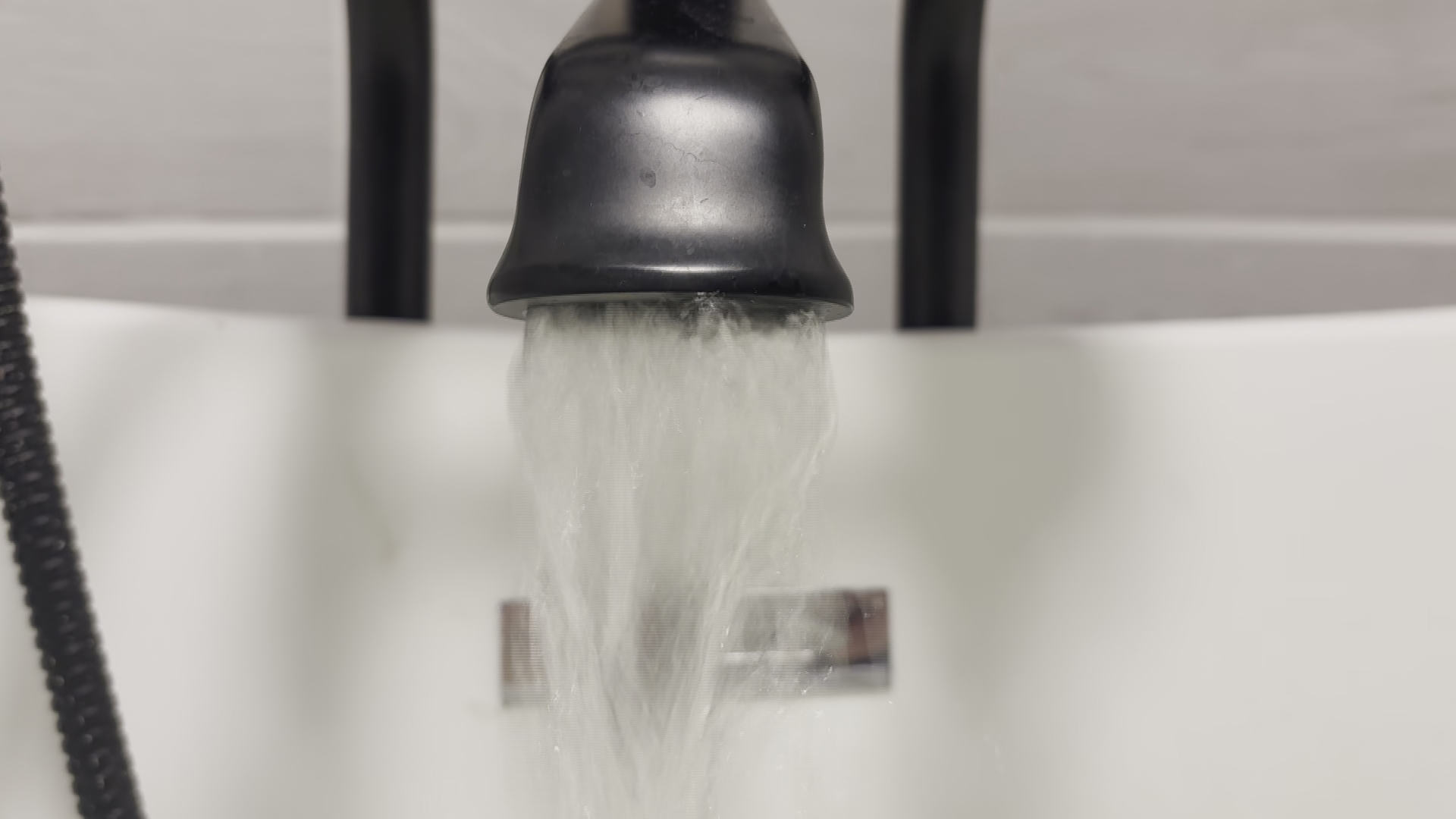 'A greenish-brown tint' | Macon Water Authority addresses discolored ...