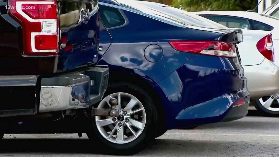 No, a Georgia resident can not keep out-of-state license plates ...