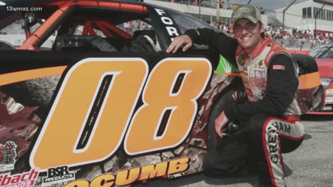 NASCAR Driver honors late mentor in Atlanta | 13wmaz.com