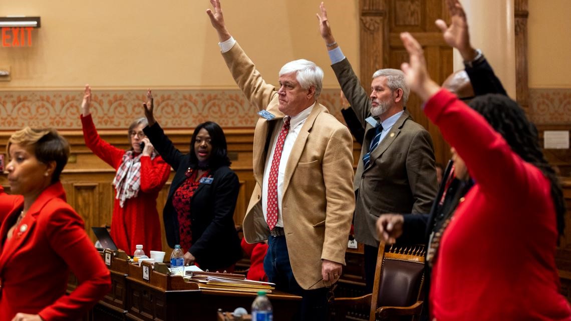 Here's how central Georgia senators voted on sports betting | 13wmaz.com