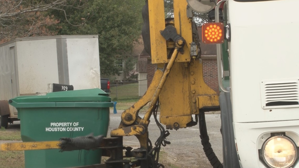 Houston County officials raise the price of trash collection | 13wmaz.com