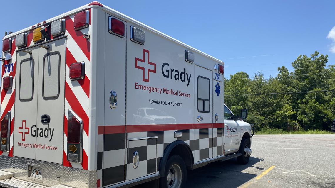 Woman critically injured in North Macon car crash | 13wmaz.com