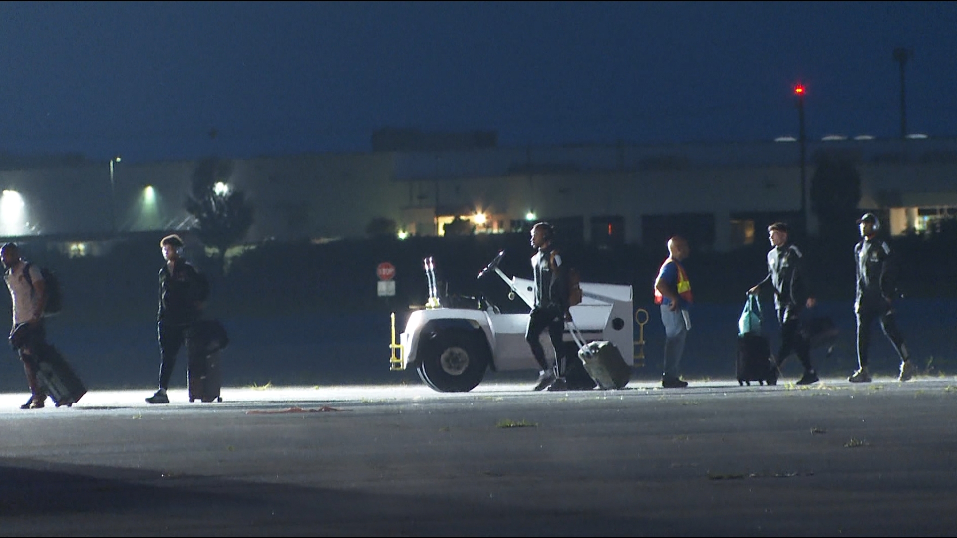 GA prison guard arrest for giving inmate bag of food, showing ...