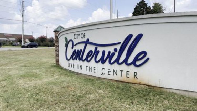 Centerville postpones their Christmas parade due to rain | 13wmaz.com