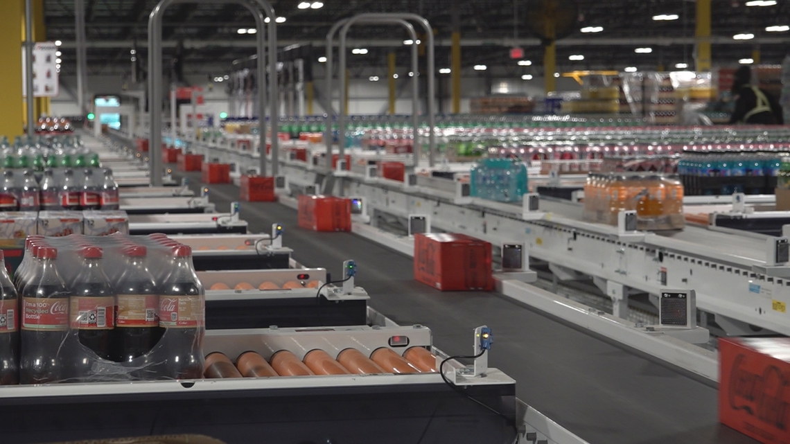 Coca-Cola Bottling Company in Macon expands ahead of holiday season ...