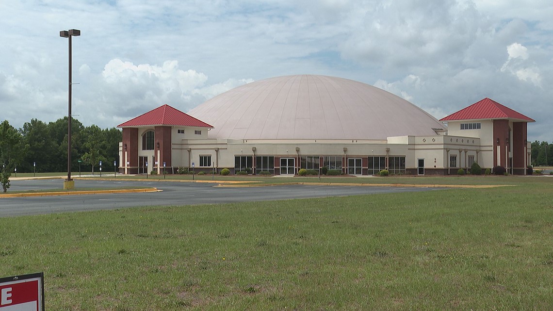 Warner Robins church bans 'suspicious visitor' | 13wmaz.com