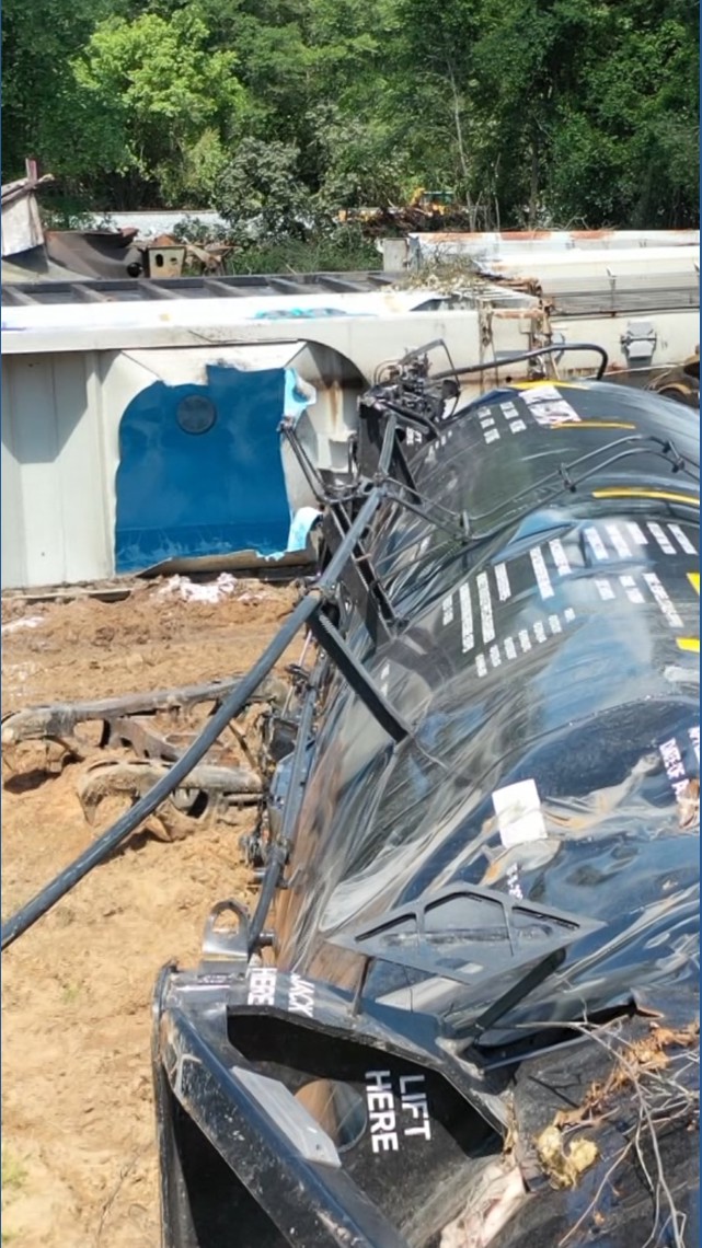 Drone captures aftermath of Peach County train derailment | 13wmaz.com