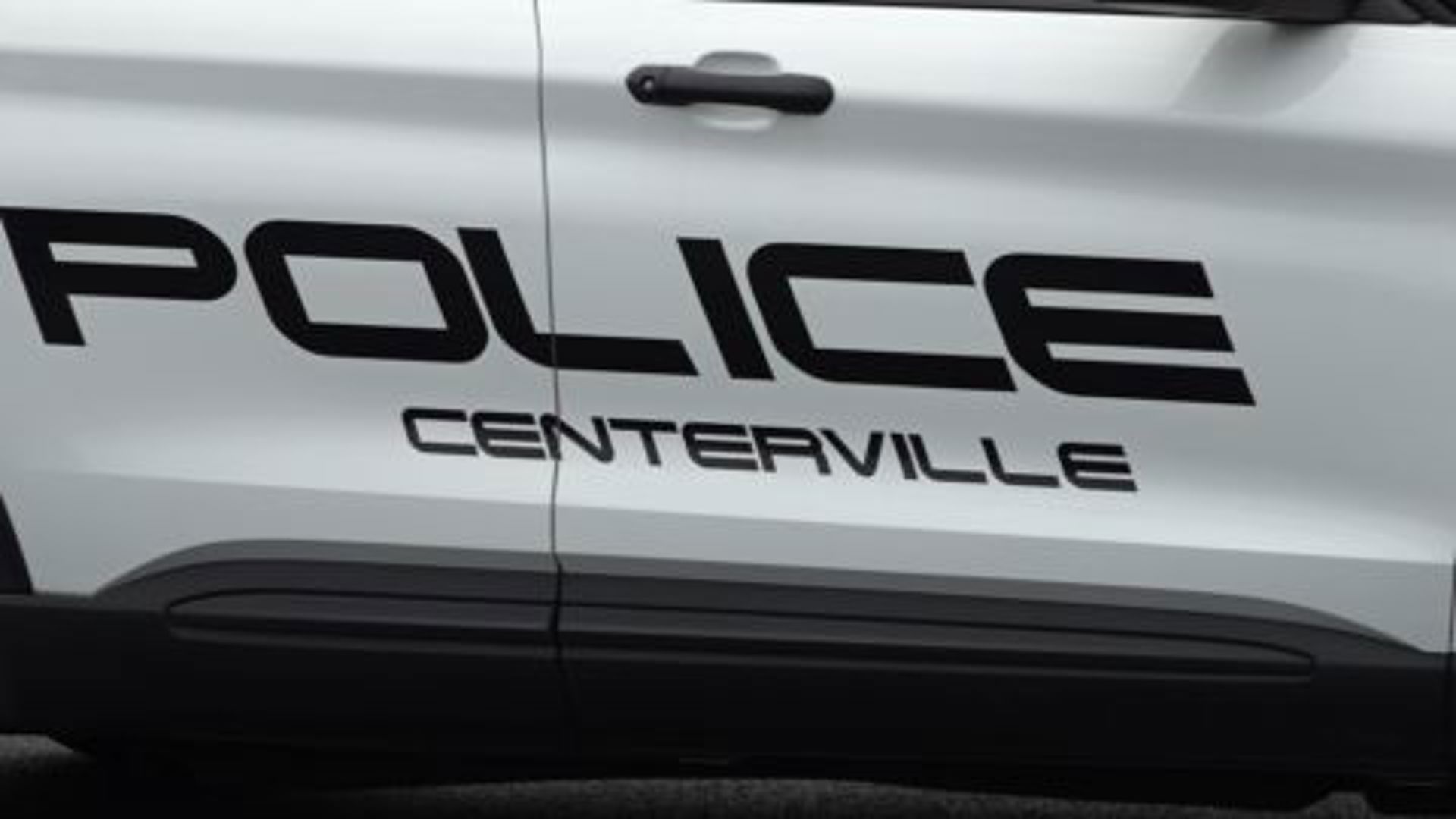 Man dead after standoff with multiple police departments at Galleria ...