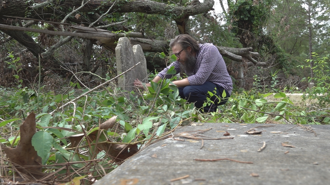 'A cool piece of history' | Neighbors work to restore Hawkinsville ...