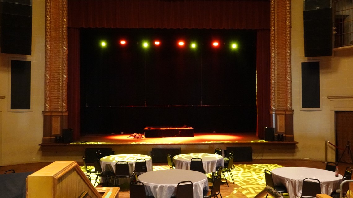 Thanksgiving leftovers Jam held at the Hargray Capitol Theater | 13wmaz.com