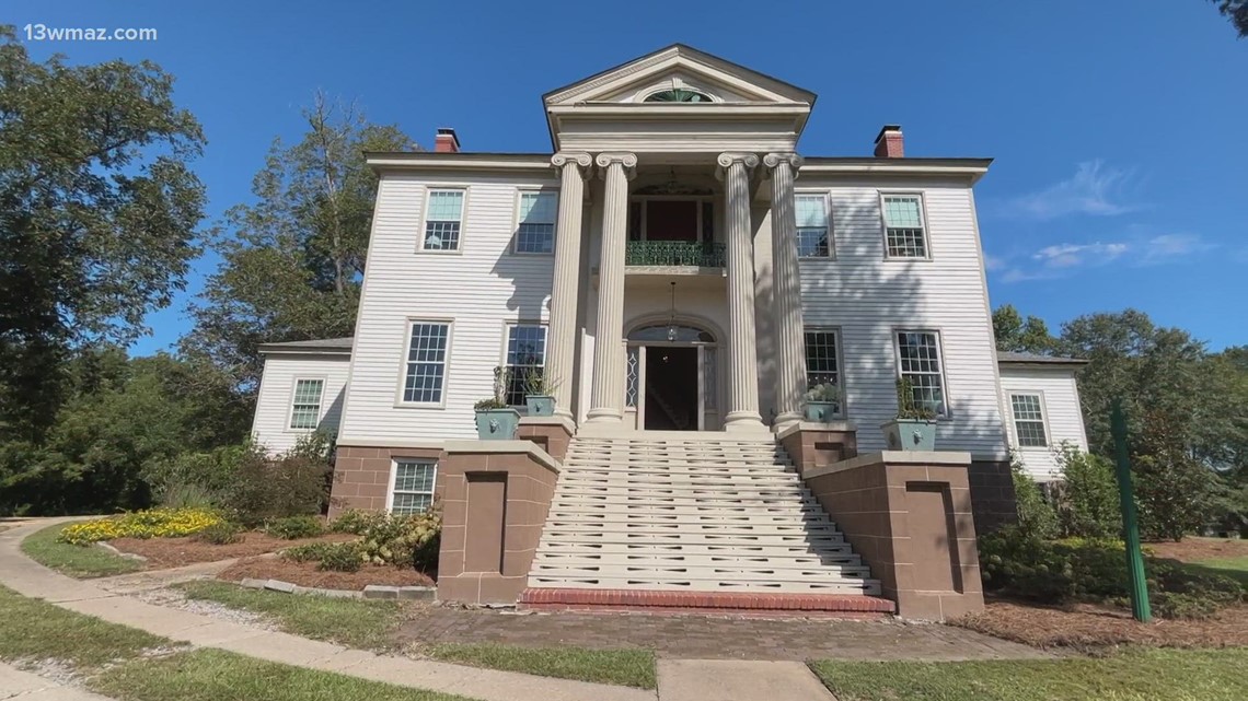 Historic Homes: This Baldwin County mansion gets a face lift using ...