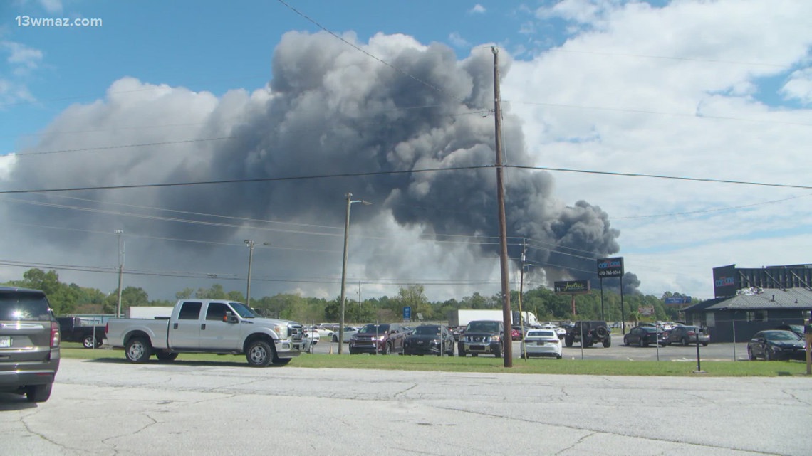 BioLab fire causing chlorine smell in some Central GA counties | 13wmaz.com