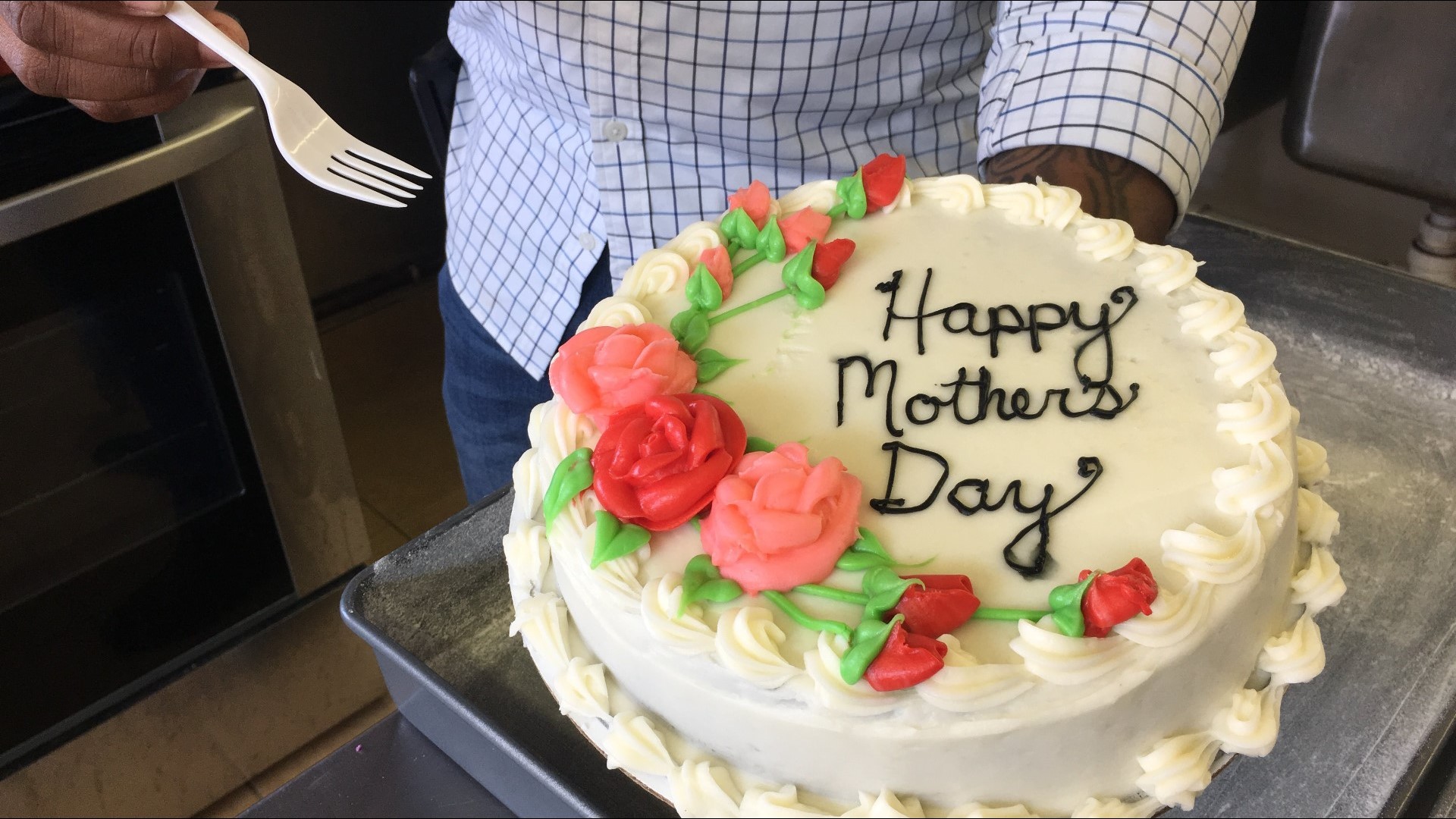 Bakery opens in south Macon | 13wmaz.com