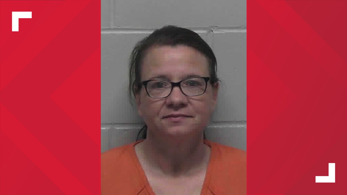 Laurens paraprofessional arrested for cruelty to children | 13wmaz.com