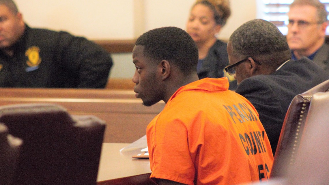 Anitra Gunn's boyfriend, Demarcus Little, appears in court for the ...