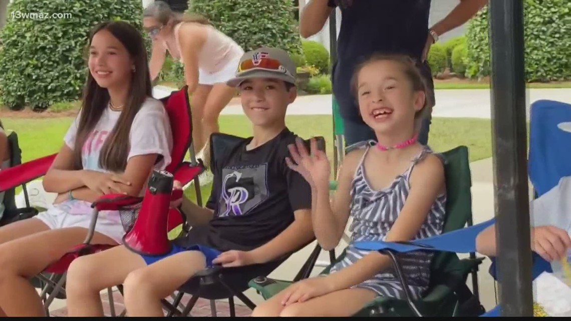 Macon boy welcomed home after cancer treatment | 13wmaz.com