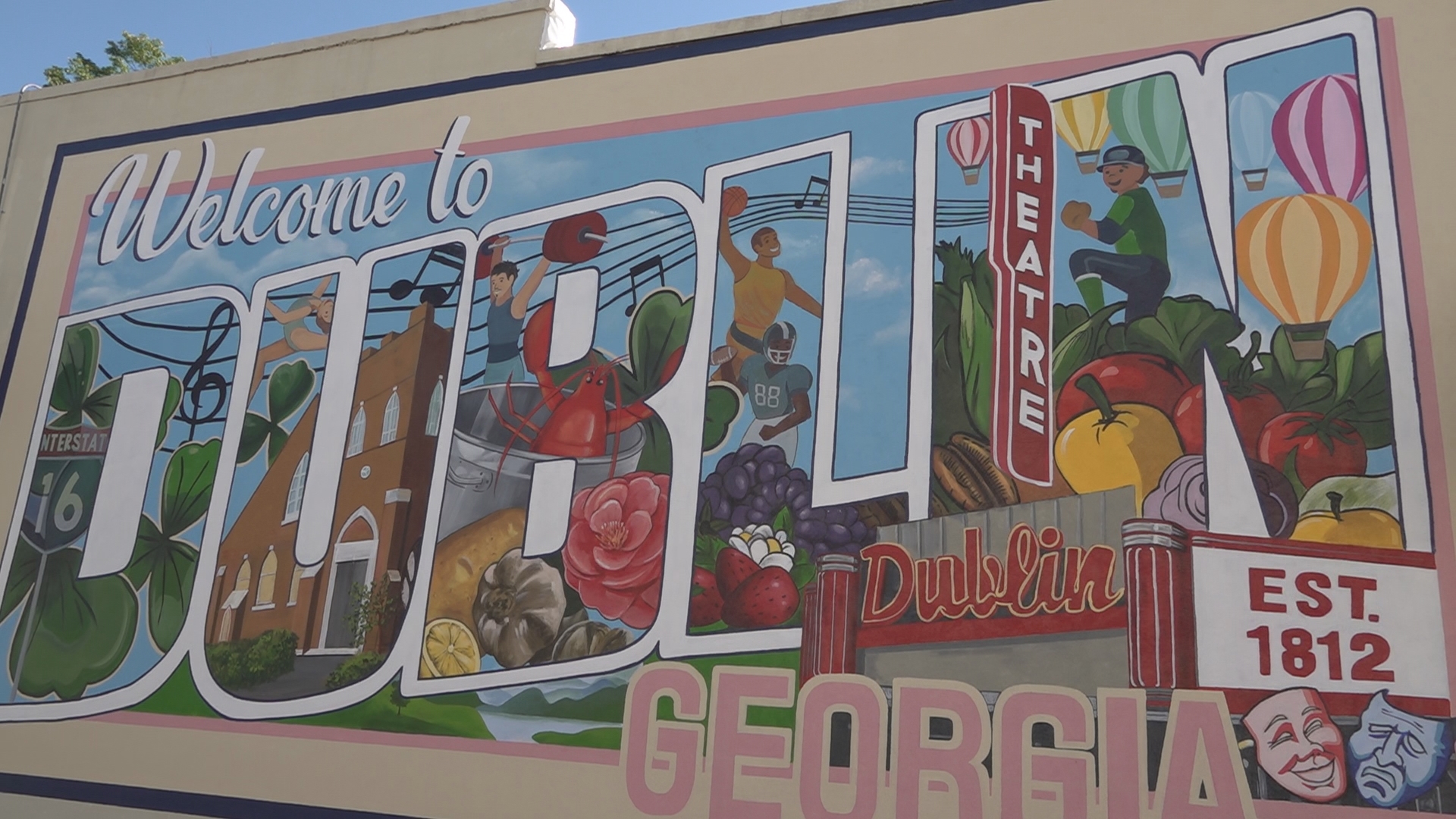 New Dublin mural sparks debate over history erasure | 13wmaz.com