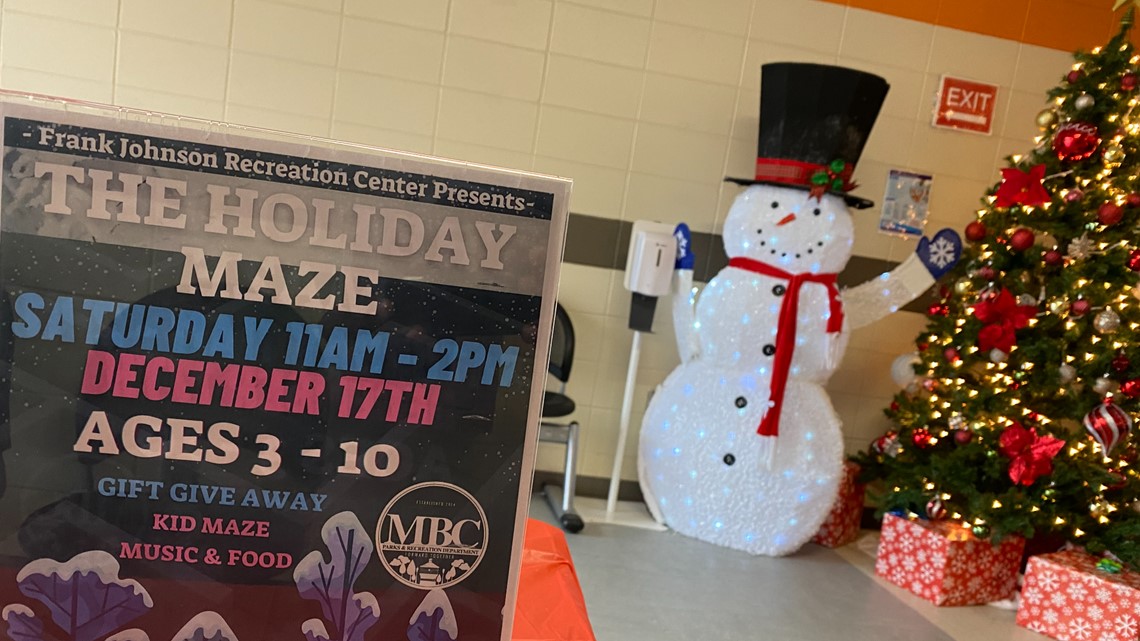 Holiday Maze at Frank Johnson Recreation center | 13wmaz.com