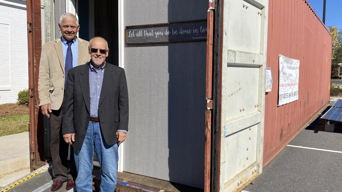 Perry church builds mobile medical clinic for African nations | 13wmaz.com