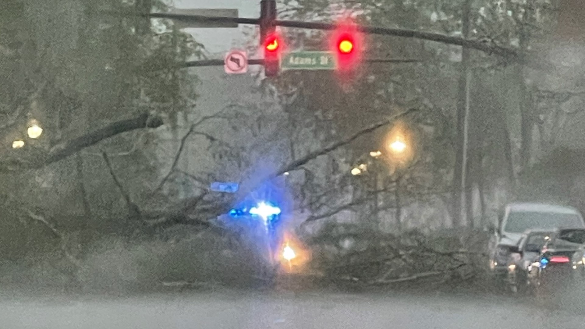 Road closures, storm damage and more in Central Georgia | 13wmaz.com