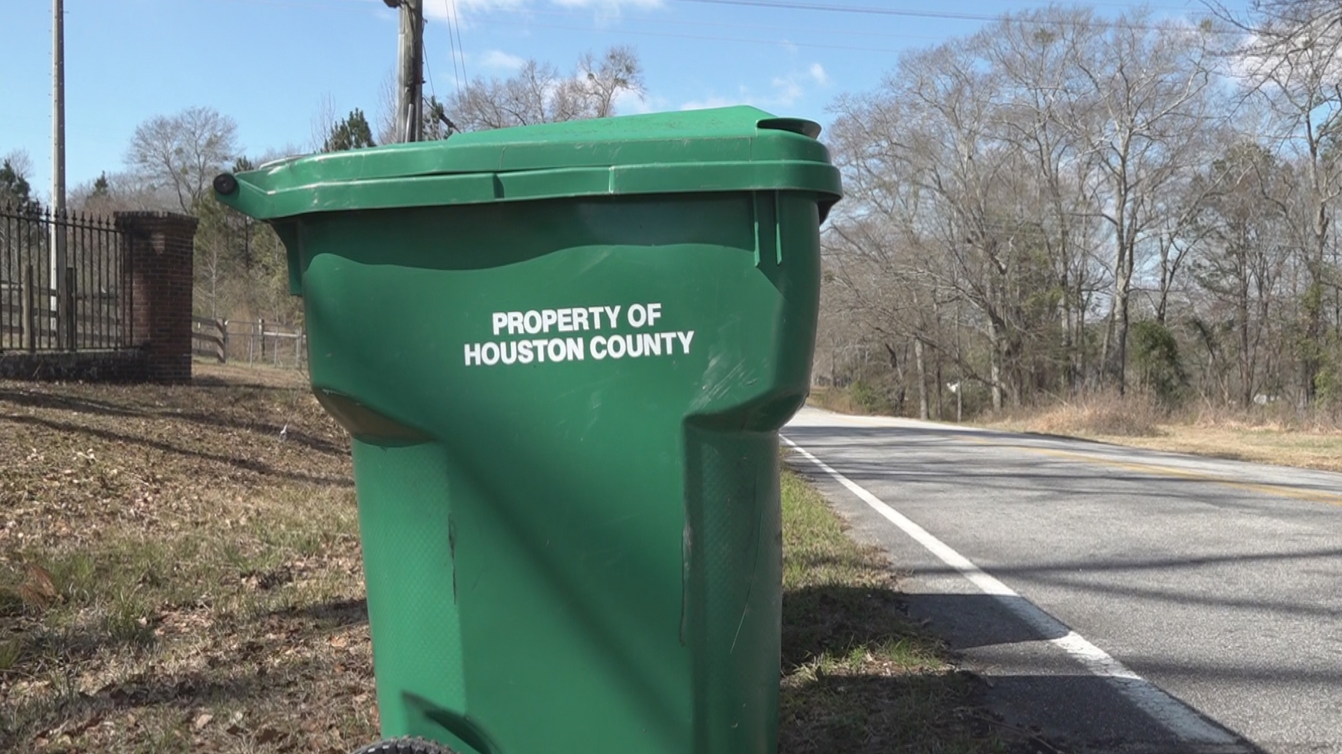 Why the Houston County comission is offering customizable trash pickup ...