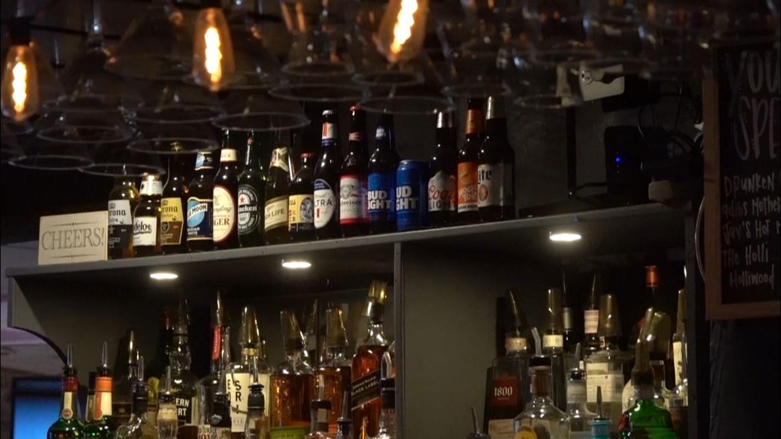 Food on Film:Clint Eastwood's visit to Northside Cheers Bar | 13wmaz.com