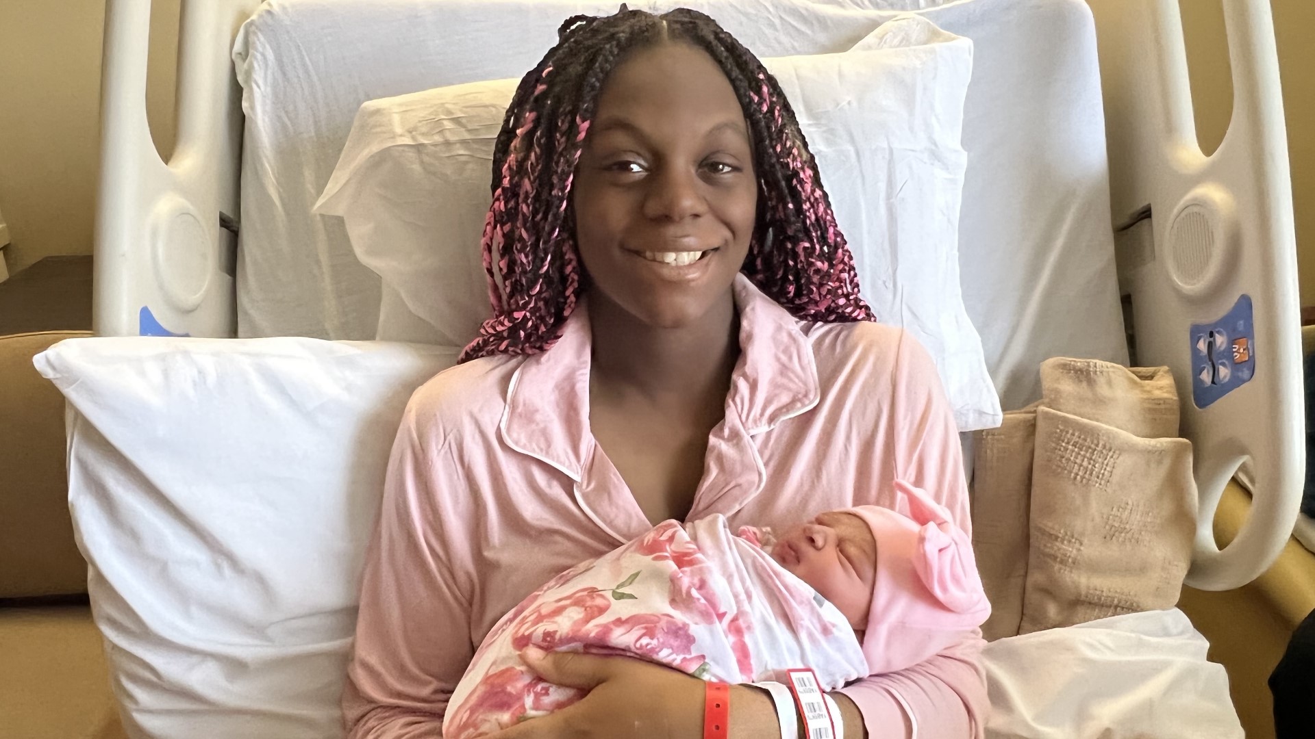 Piedmont Medical Center in Macon welcomes first baby of 2023 | 13wmaz.com