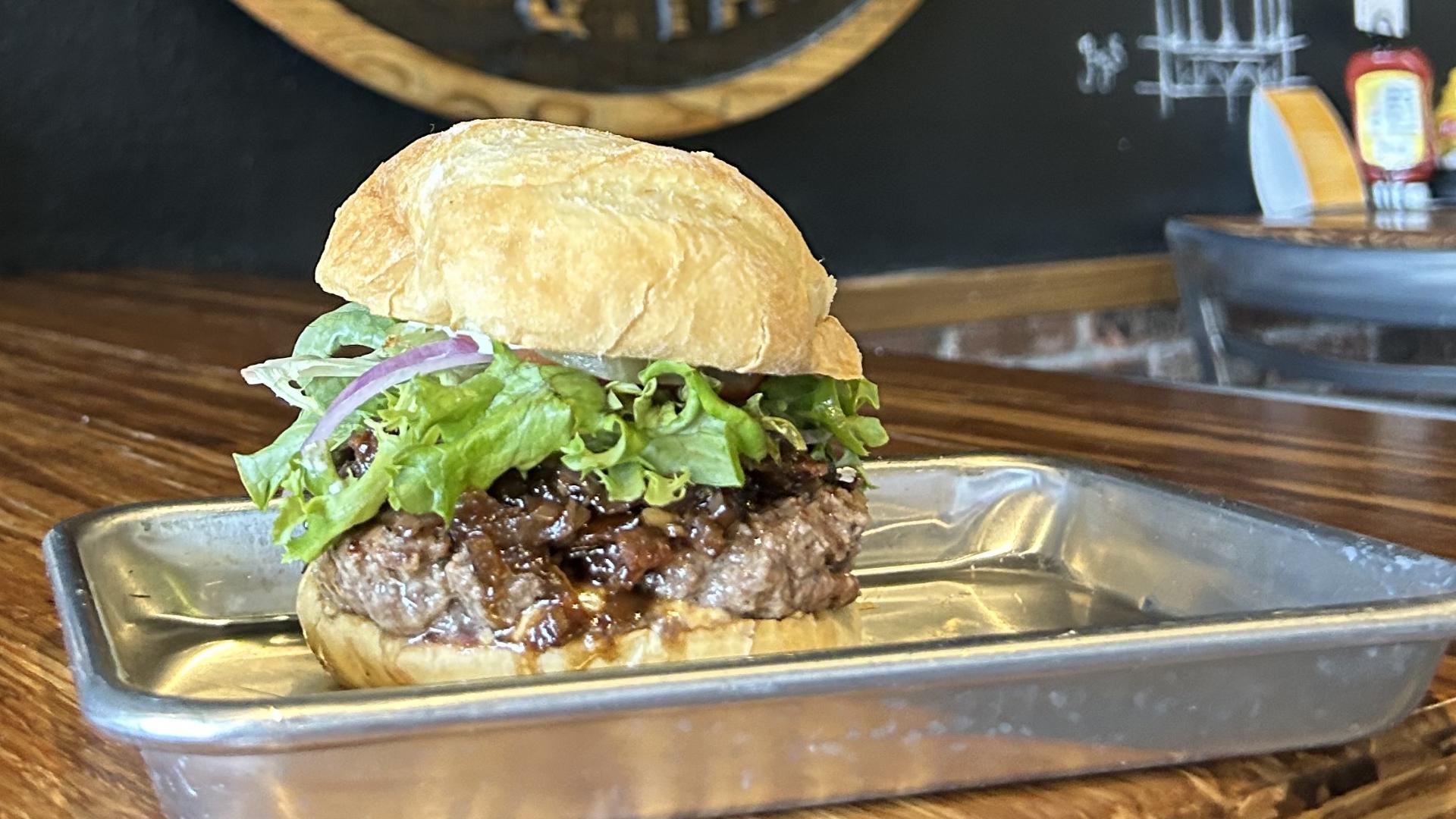 Warner Robins holds first ever Burger Week in September | 13wmaz.com