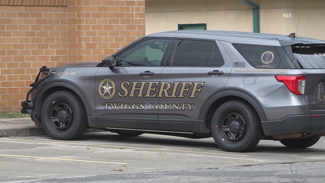 2 arrested in Twiggs County after two 110 mph chases Sunday, sheriff's ...