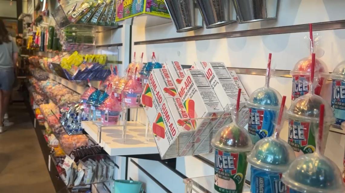 Junior Journalist: Shuster's Candy opens in Macon, revives family ...