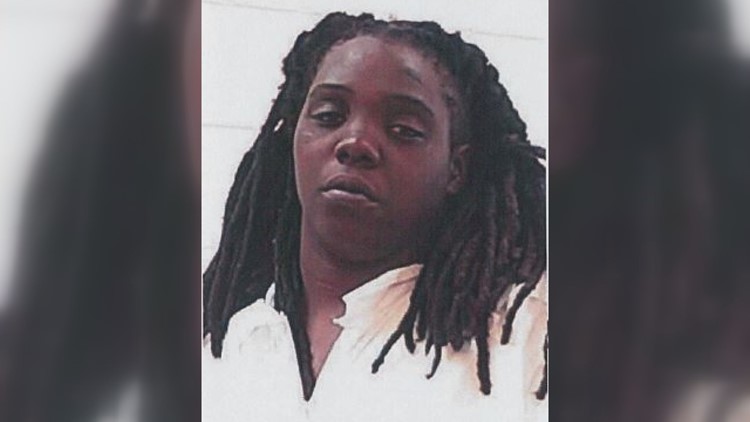 Warner Robins woman arrested after stabbing girlfriend to death ...