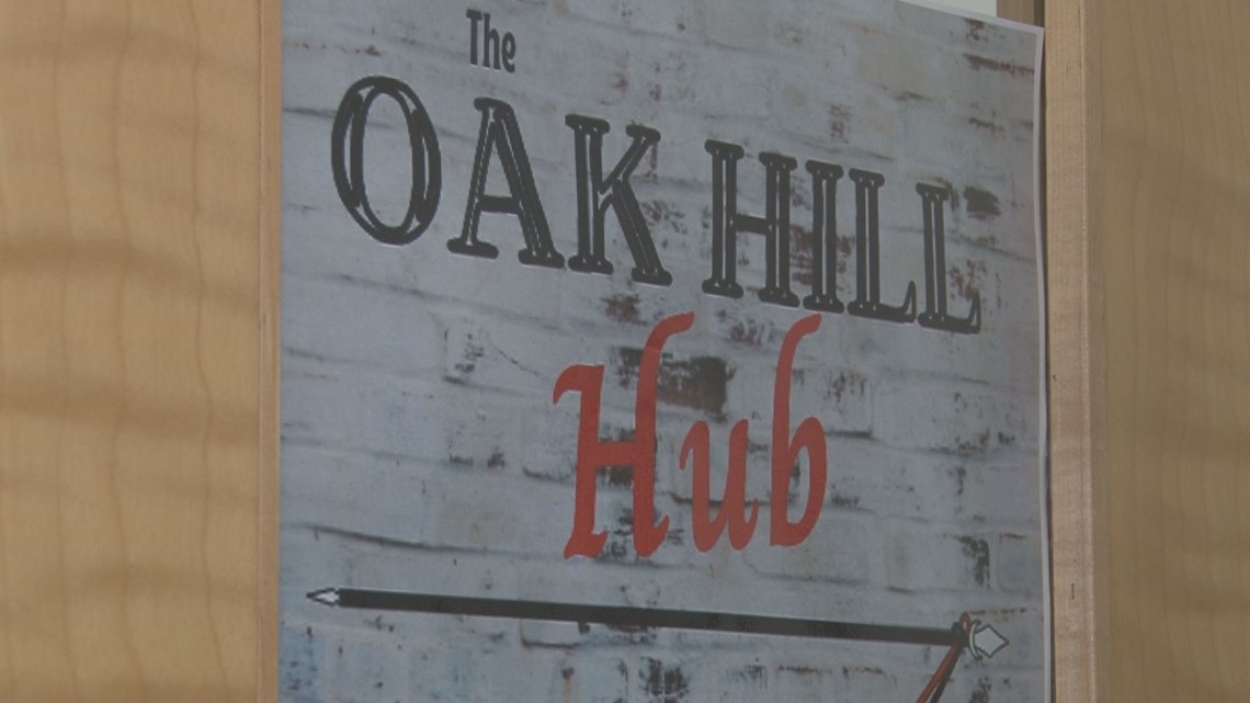 Oak Hill Middle School in Milledgeville opens school store | 13wmaz.com