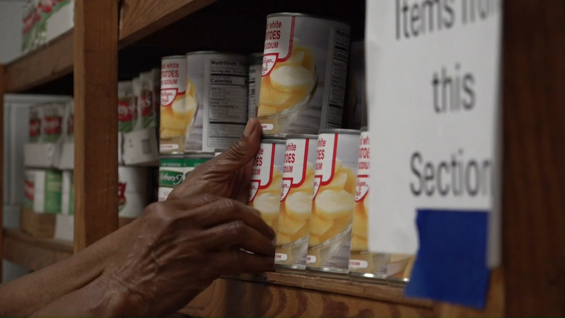 Tennille food pantry moves into new home, serving 150+ families twice a ...