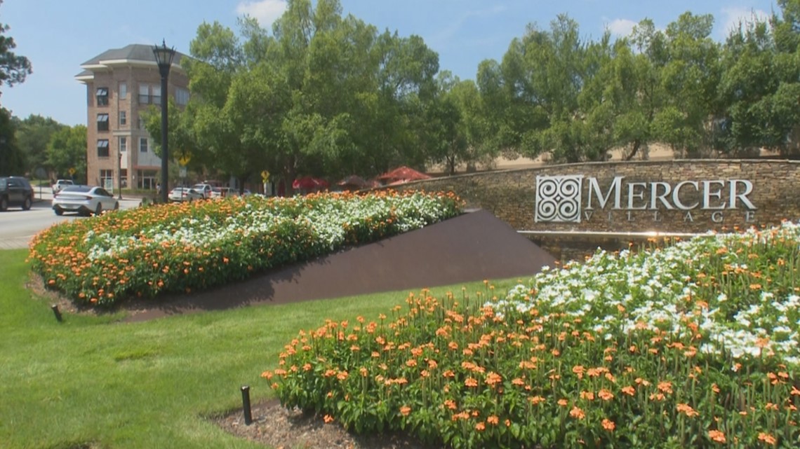 Mercer's first home football game to increase economic impact | 13wmaz.com