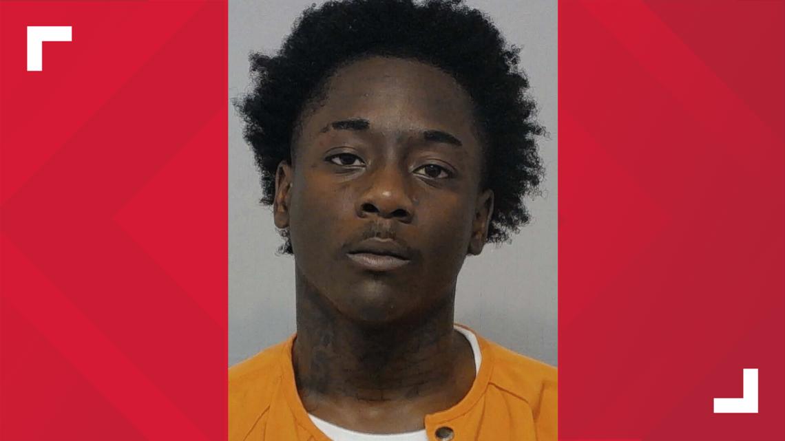 17-year-old charged in deadly shooting at east Macon convenience store ...