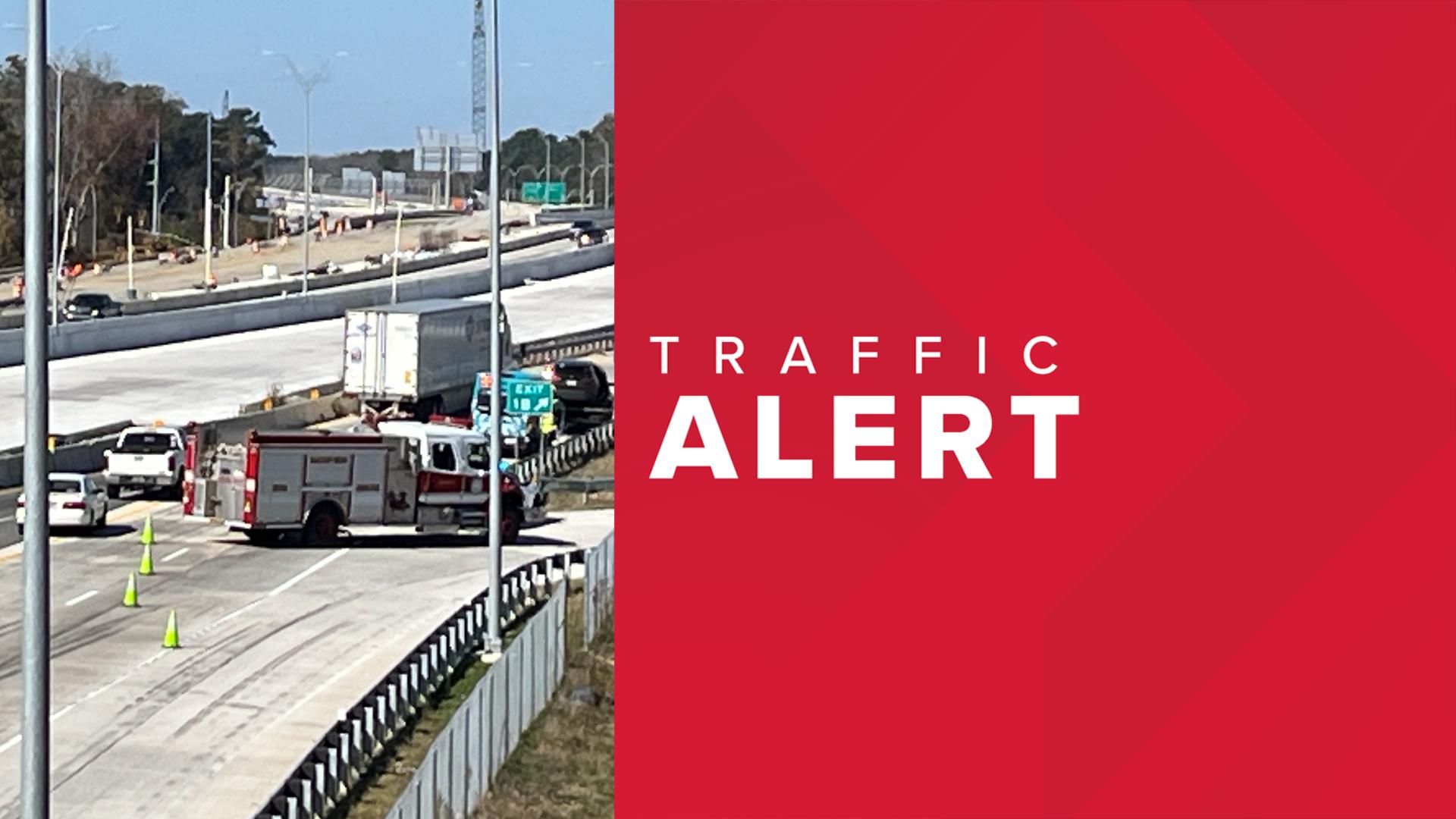 Traffic Alert: Crash closes right lane of I-16 west near Second Street ...