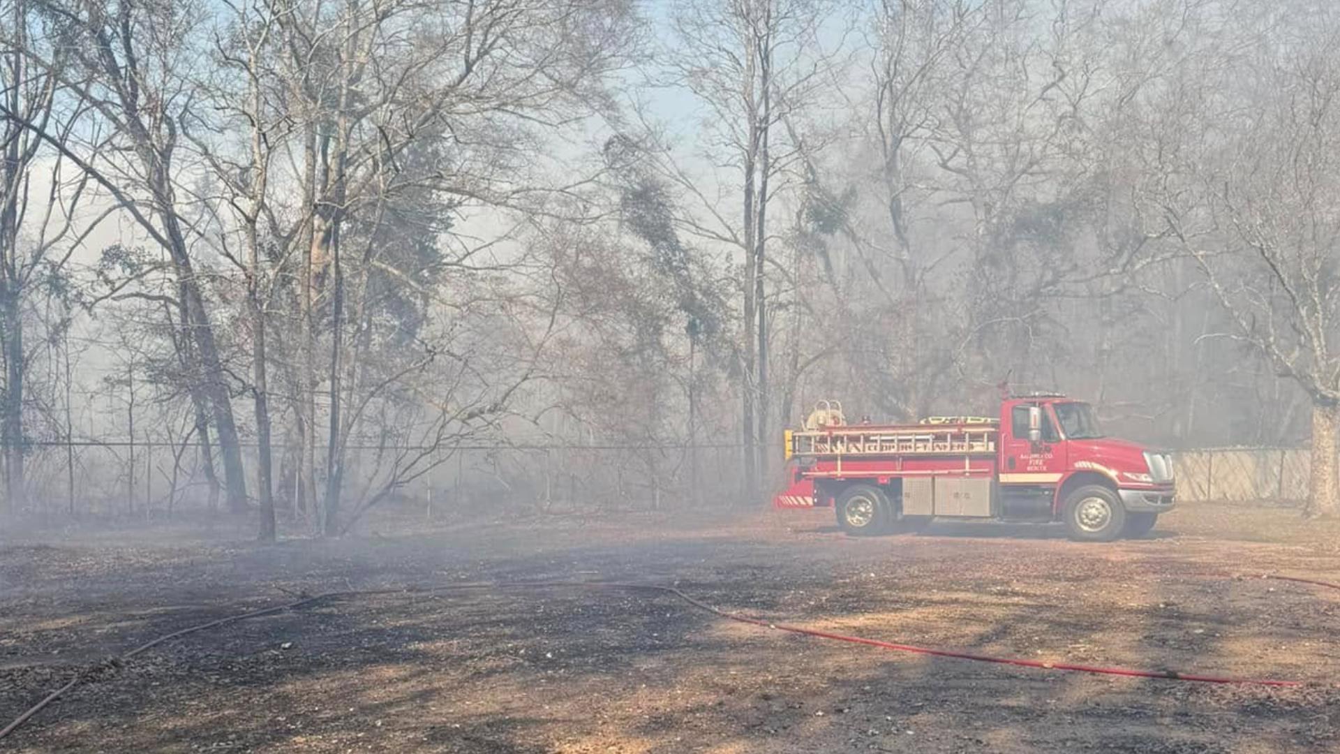 Fires breaking out across Central Georgia due to heavy winds | 13wmaz.com