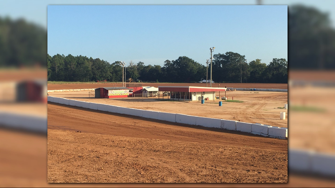 Cochran Motor Speedway preps for Labor Day races | 13wmaz.com
