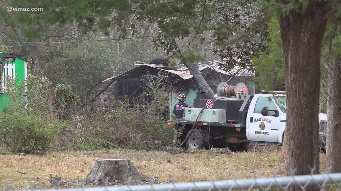What we know about an Eastman house fire that left one person dead ...