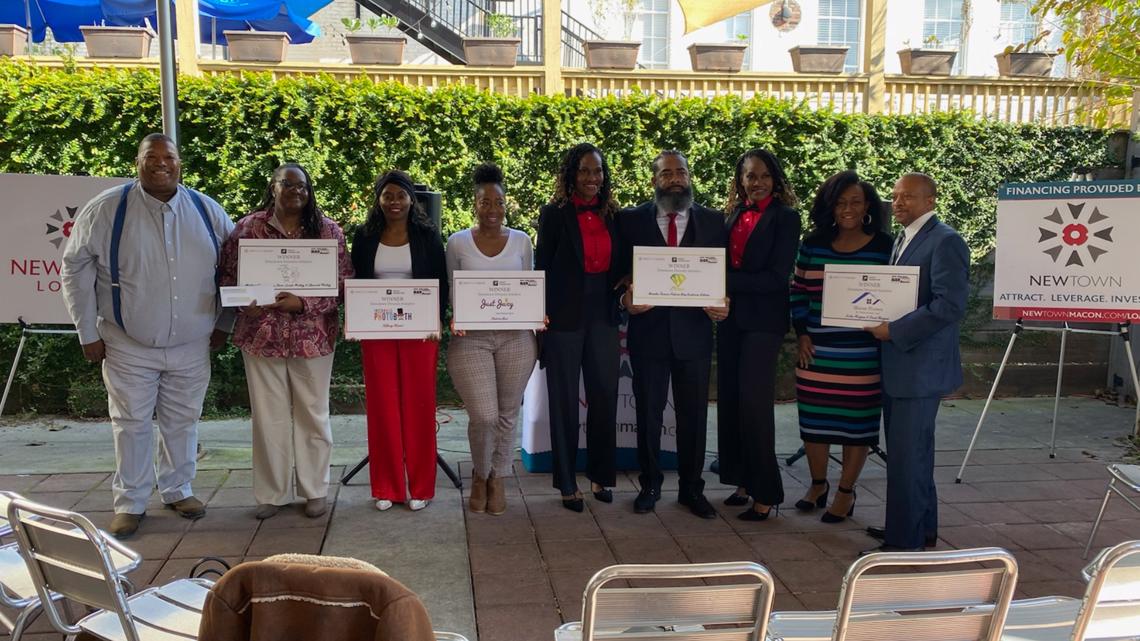 20 entrepreneurs complete Macon Downtown Diversity Initiative | 13wmaz.com